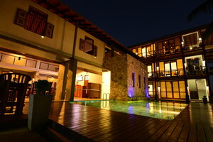 Elephant Trail (-), otel