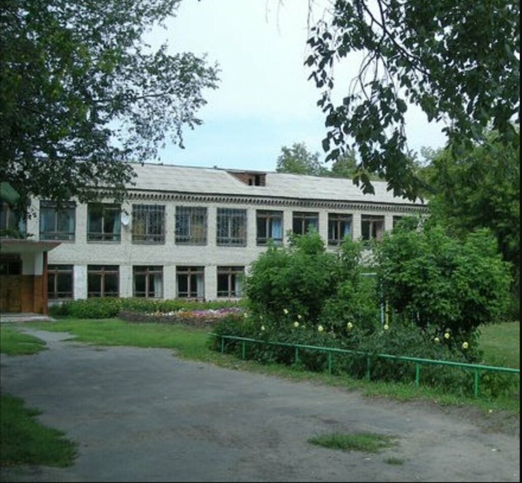 Ortaokul Средняя общеобразовательная школа, Kurganskaya oblastı, foto