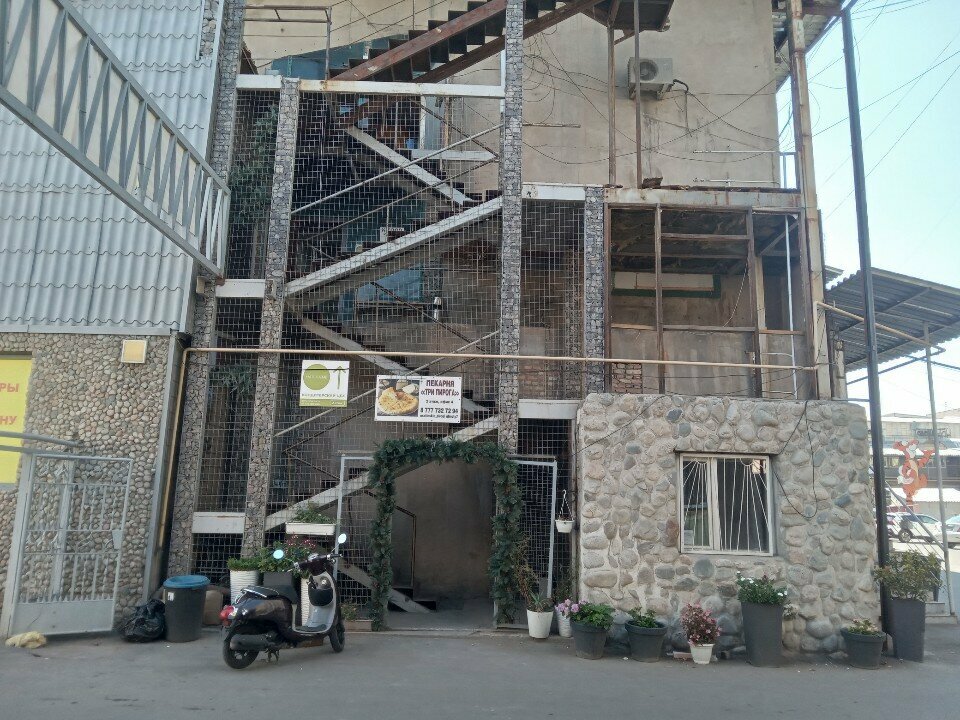 Hazır yemek teslim servisleri Chicago Pizza, Almatı, foto