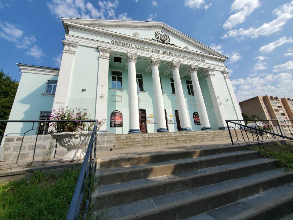 Çocuk ve gençlik merkezleri Творческая художественно-литературная студия, Smolensk, foto