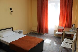 Mini-hotel v tsentre (Voskresenskaya Street No:8), otel  Arhangelsk'ten