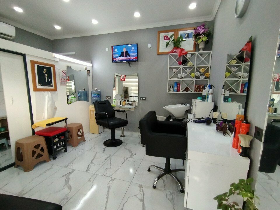 Kuaförler Sahra Nuran, İzmir, foto