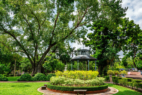 Saranrom Park, park, Bangkok — Yandex Maps