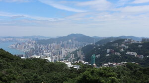 Victoria Peak 552 metres (Hong Kong, Central and Western District), dağ zirvesi  Hong Kong'dan