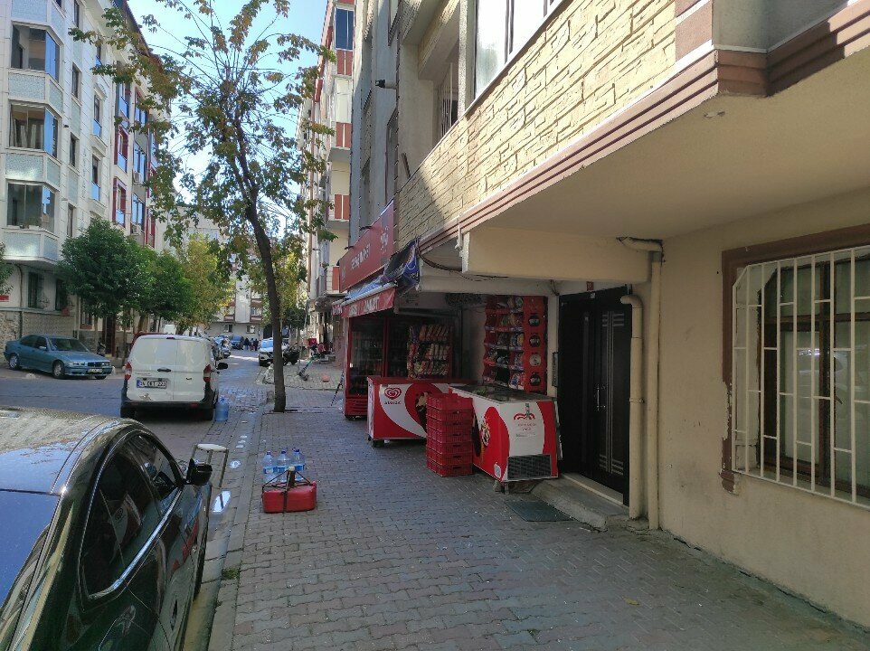 Mini-market Serbaş Market, İstanbul, foto