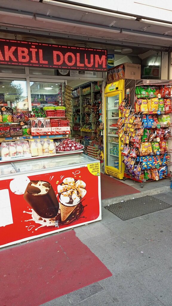Süpermarket Karaca Kuruyemiş, İstanbul, foto