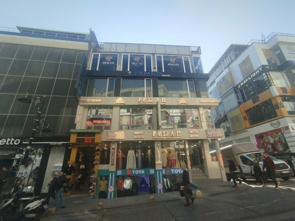 i̇ş merkezi Taş Konak Center, İstanbul, foto