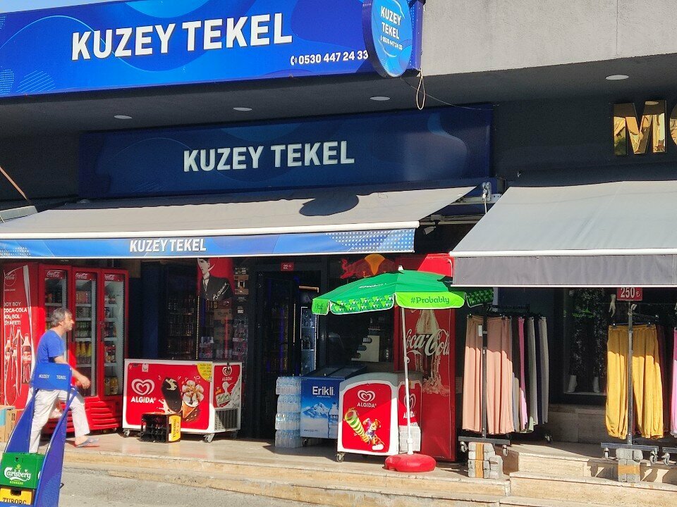 Market Kuzey büfe, İstanbul, foto