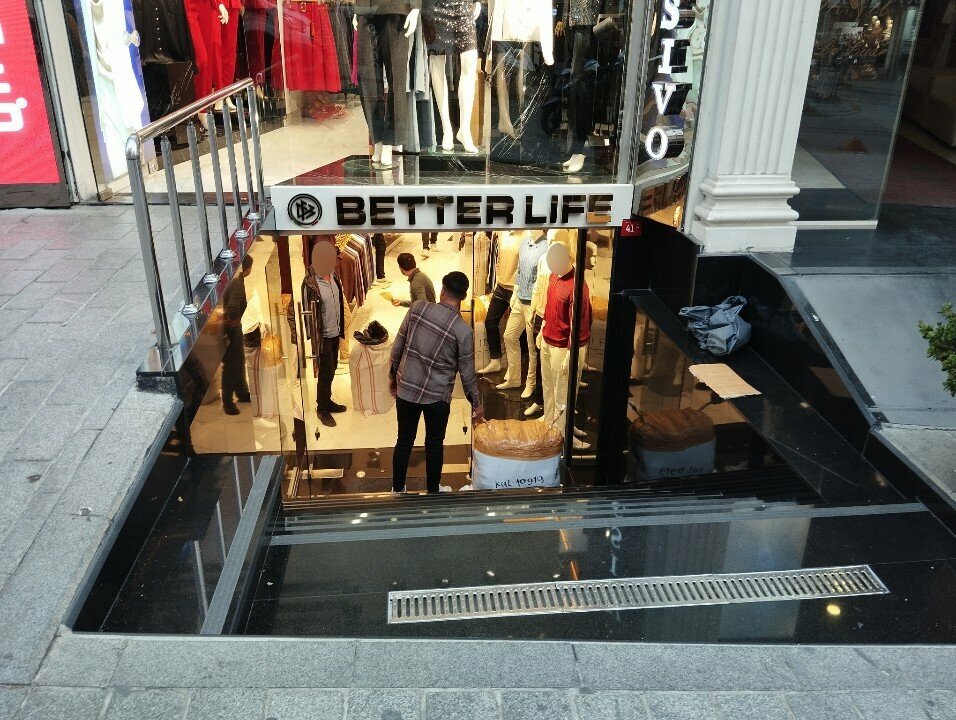 Giyim mağazası Better Life, İstanbul, foto