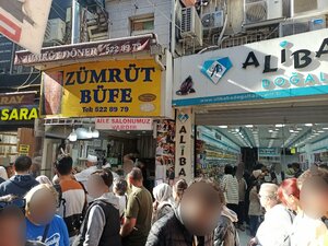 Zümrüt Büfe (İstanbul, Fatih, Rüstempaşa Mah., Sabuncuhanı Sok., 16), fast food  İstanbul'dan