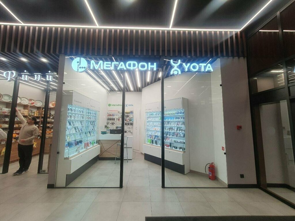 Cep telefonu ve aksesuarları satış mağazaları МегаФон – Yota, Saint‑Petersburg, foto
