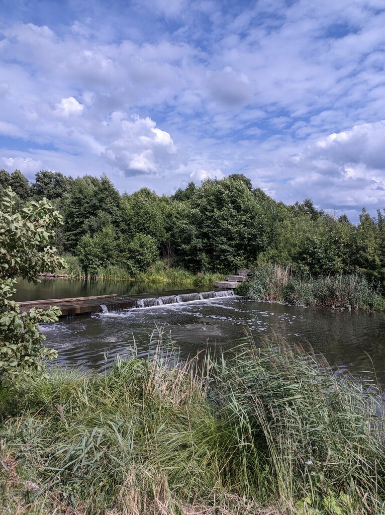 Turistik yerler Waterfall, Lida, foto