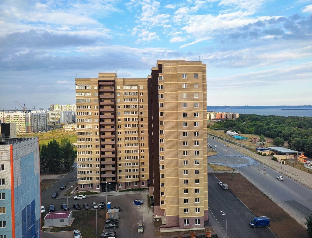 Konut blokları Авиатор, Ulyanovsk, foto