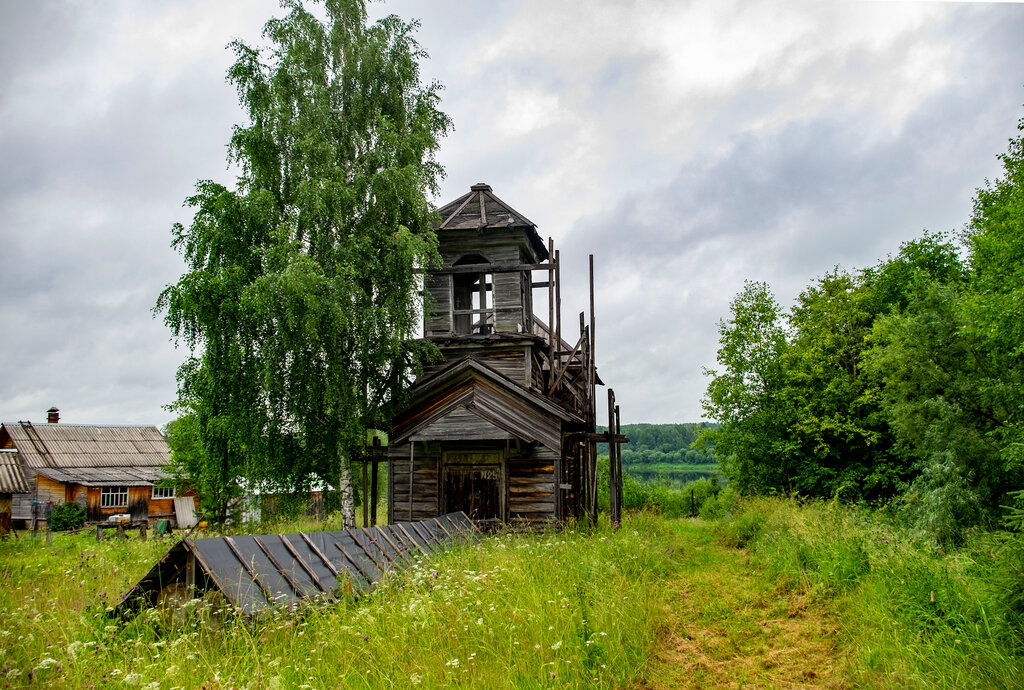 Şapel, haç anıtı Часовня Сошествия Святого Духа, Arhangelskaya oblastı, foto