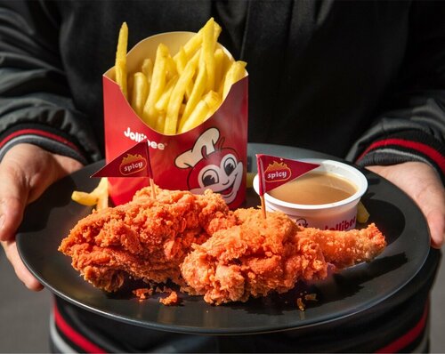 Jollibee, fast food, Rotana, Al Muraqqabat, Deira, Dubai — Yango Maps