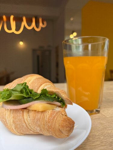 Kafe 33 Pelmenya, Novoaltaysk, foto