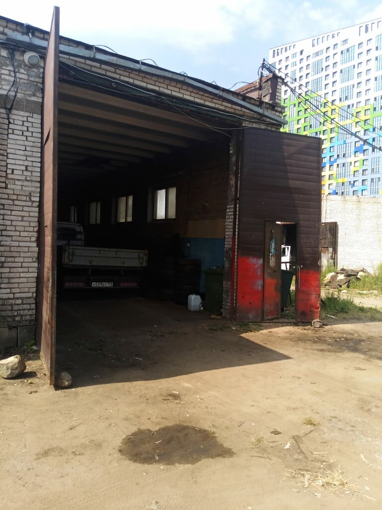 Otomobil servisi Darmovoz GAZ-Service, Saint‑Petersburg, foto