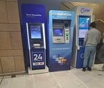 Bank Respublika (Azadliq Avenue No:29/31), atm'ler  Bakü'den