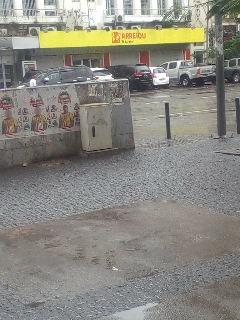 Market Arreiou, Loanda, foto