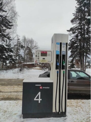 Benzin istasyonu Lukojl, Vetluga, foto