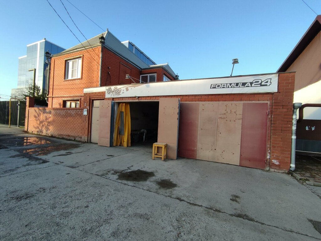 Oto yıkama У Давида, Krasnodar, foto