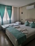 La Casa Pansiyon & Cafe (İzmir, Seferihisar, Sığacık Mah., 129 Sok., 2), otel  Seferihisar'dan