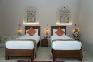 Nozol Al Rayaheen (159, Al Corniche Street, Al Khaldia, Khor Fakkan, Sharjah), otel