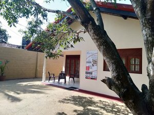 New Sanmi Resort (Main Line, Kelaniya), otel