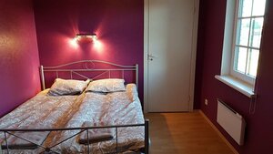 Sinilille 7 Holiday Home (Saare County, Saaremaa Parish, Kuressaare, Sinilille street, 7), otel  Kuressaare'den