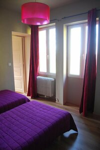 Hôtel Restaurant les Platanes (Auvergne-Rhône-Alpes, Haute-Loire, Arrondissement d'Yssingeaux, Montfaucon-en-Velay, Avenue des Maisonnettes), otel