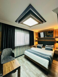 La Serena Hotel & Suites (İstanbul, Beyoğlu, Kocatepe Mah., Çaylak Sok., 26), otel  İstanbul'dan