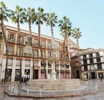 Fantastic Penthouse & Flat Malaga (Calle Comedias No:24, Malaga), otel  Malaga'dan
