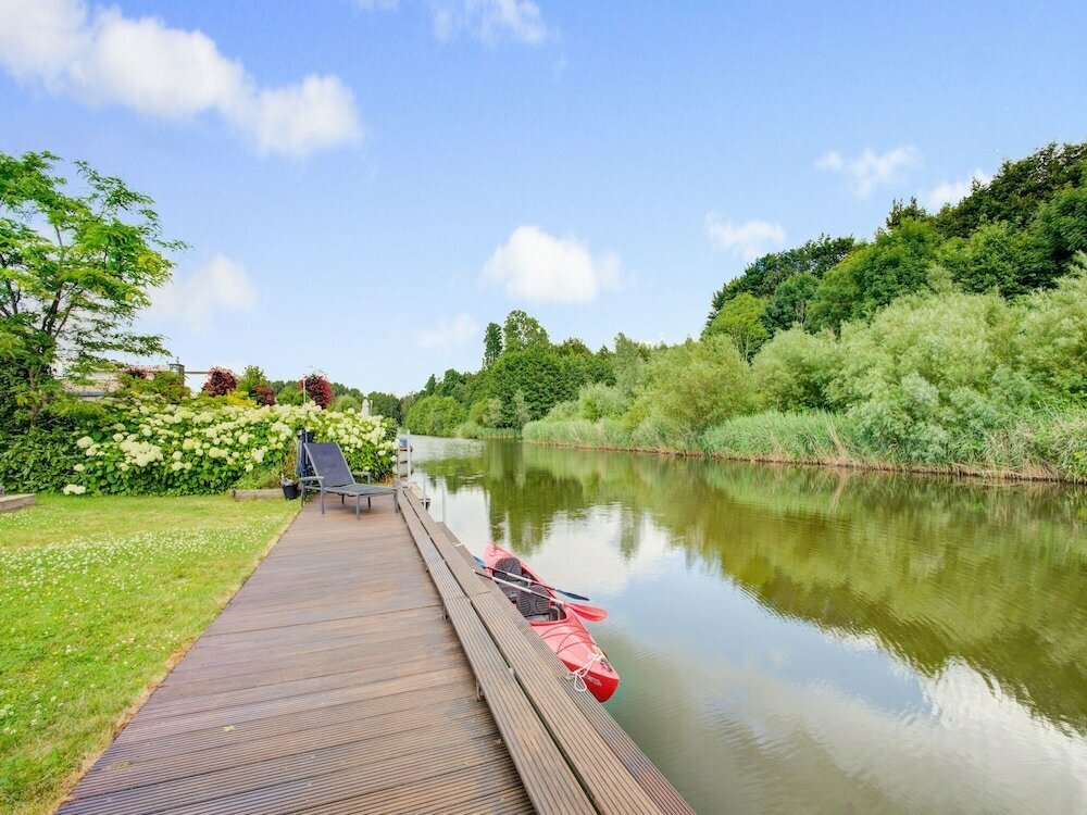 Otel Luxury Holiday Home in Harderwijk With a Jacuzzi, Flevoland, foto