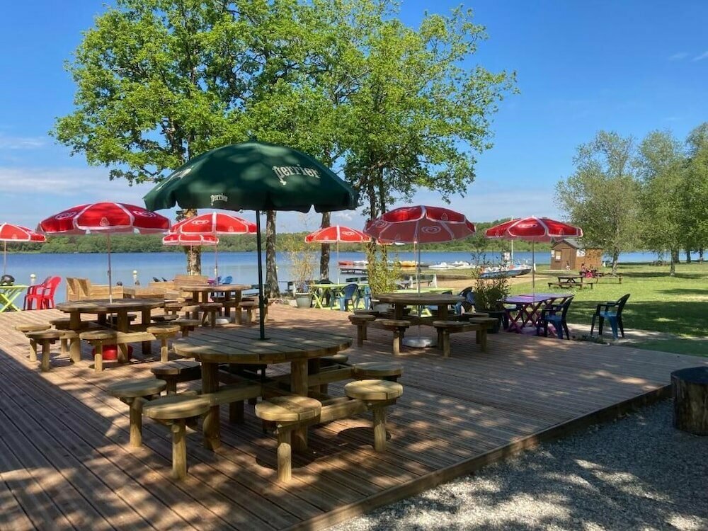 Otel Camping Le Lac O Fées, , foto