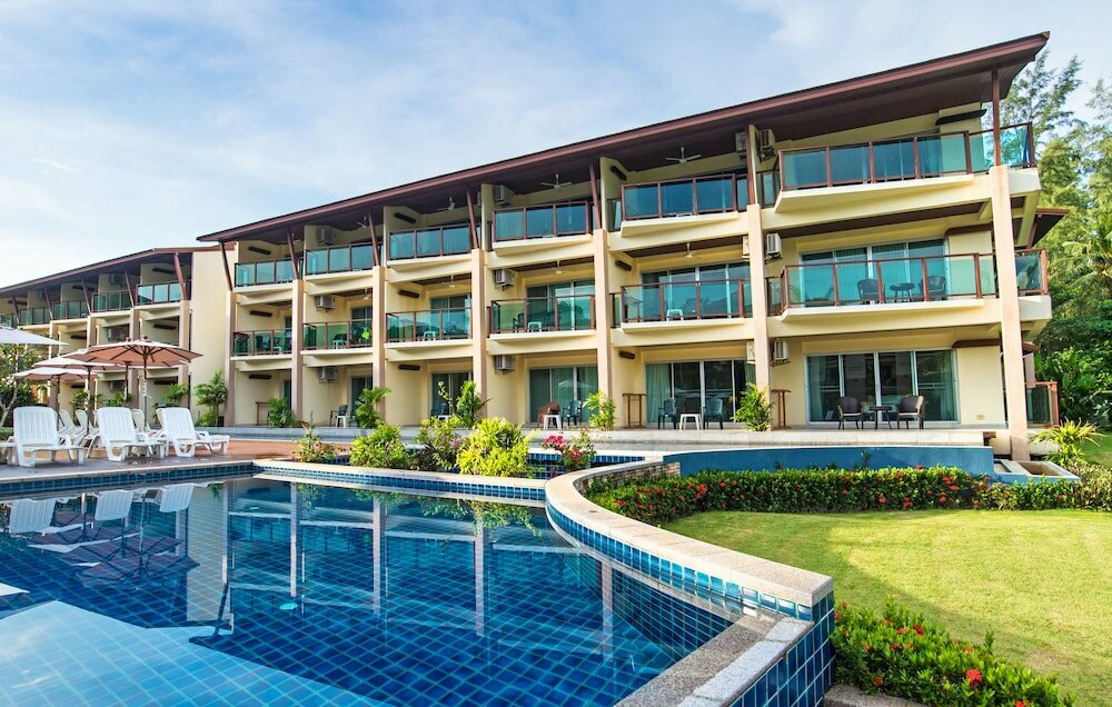 Otel Lanta Pura Beach Resort, Dünya, foto