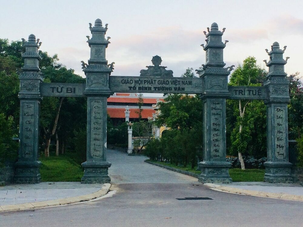 Otel Hillside Homestay Hue - Mansion Room, Hue, foto