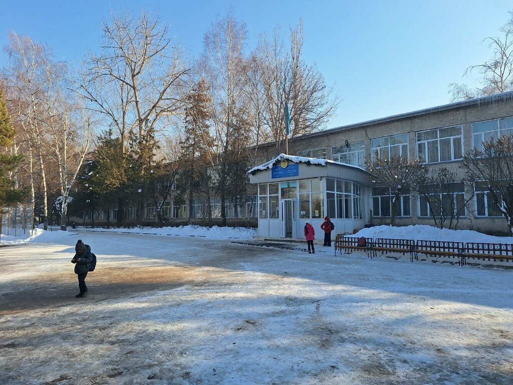 Fen lisesi, sosyal bilimler lisesi School-gymnasium № 30 named after D. Snegin, Almatı, foto