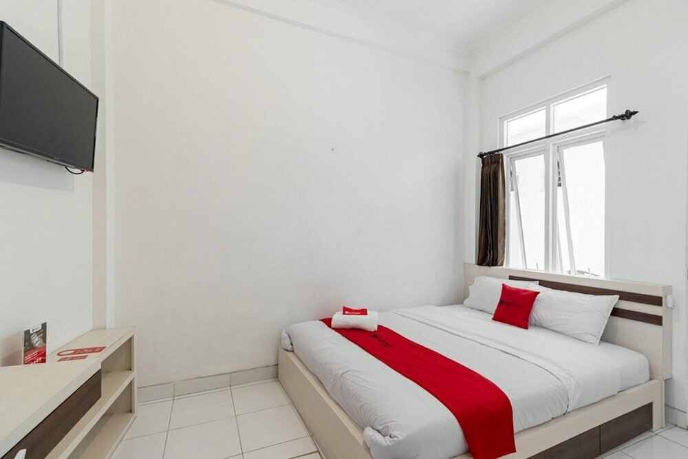Otel RedDoorz Syariah @ Wisma Arya 2, Dünya, foto