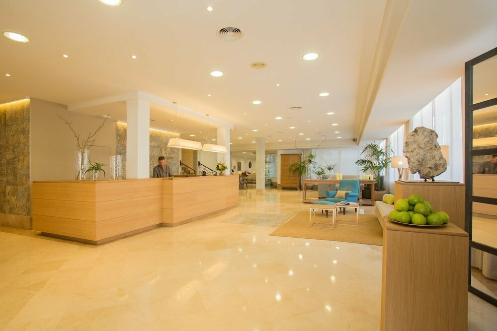 Otel Universal Hotel Neptuno, Balear Adaları, foto