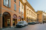 Montegrappa Apartment by Wonderful Italy (Emilia-Romagna, Bologna, Molinella, Via Montegrappa, 11), otel  Bologna'dan