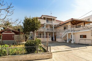 Beach Apartment Alenka Gray (Šibenik-Knin County, Šibenik), otel  Dünya'dan