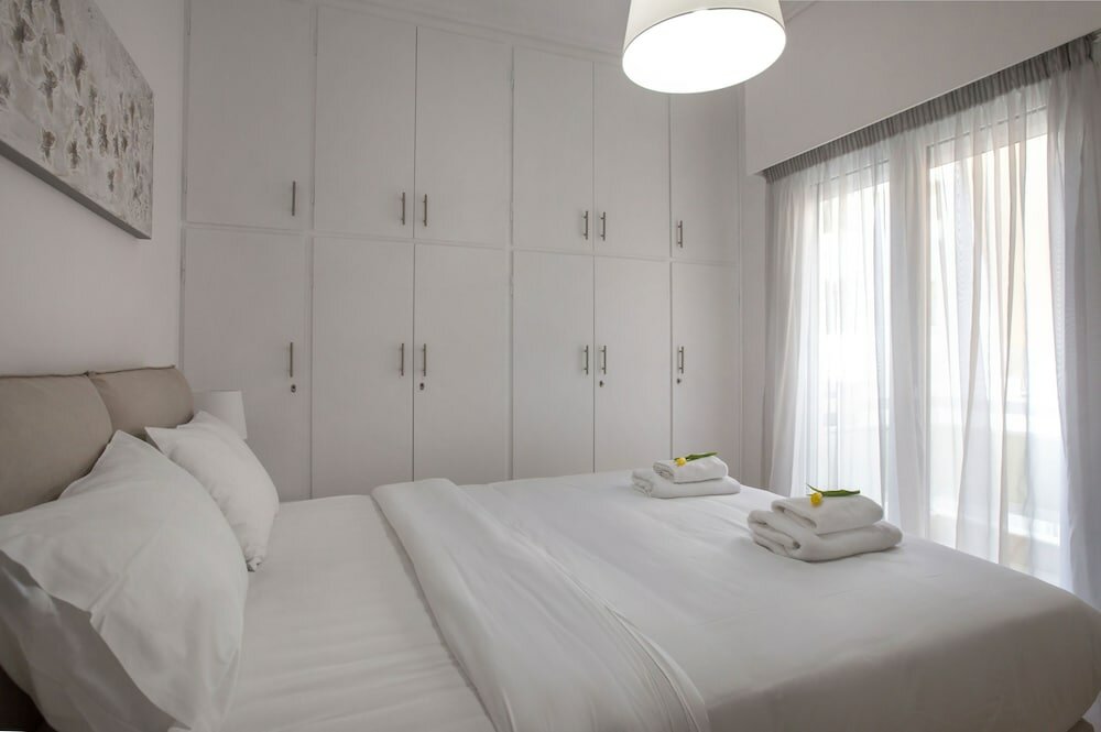 Otel Roomy & Comfortable Apt Near Acropolis by Ghh, Atina, foto