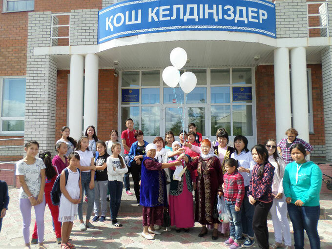 Ortaokul Abai Kunanbayev Secondary School, Pavlodar eyaleti, foto