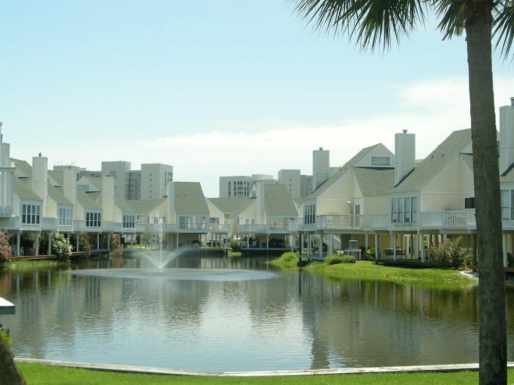 Otel Sandpiper Cove Resort by Panhandle Getaways, Destin, foto