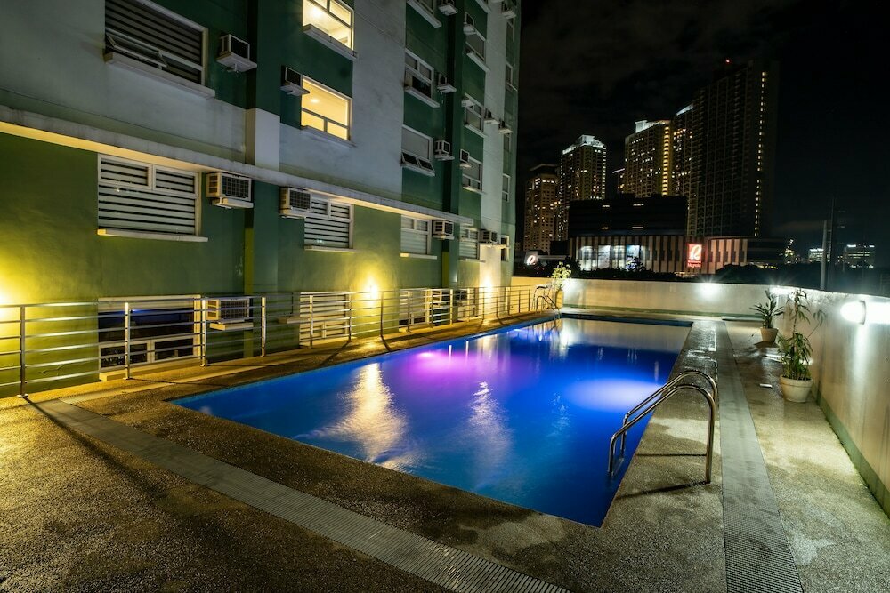 Otel Gilmore Tower Suites by SMS Hospitality, Quezon Şehri, foto