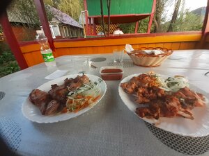 Пазелинка (Slavyanskoye Highway No:0/12, Izhevsk), kafe  Izhevsk'ten