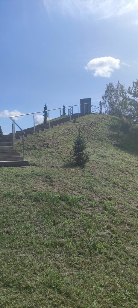 Anıt, heykel Павшим героям, Mogiliovskaya oblastı, foto