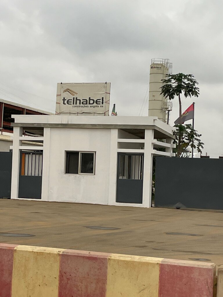 i̇nşaat firmaları Telhabel Construções Angola - Estaleiro 1, Loanda, foto