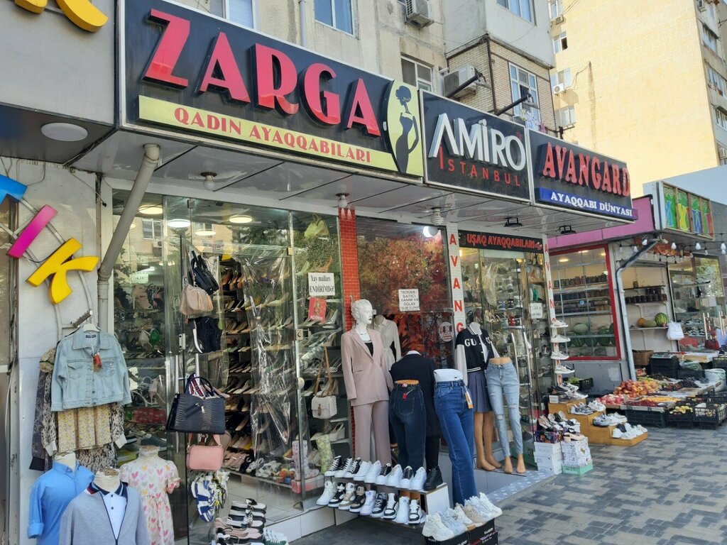 Ayakkabı mağazaları Zarga, Bakü, foto