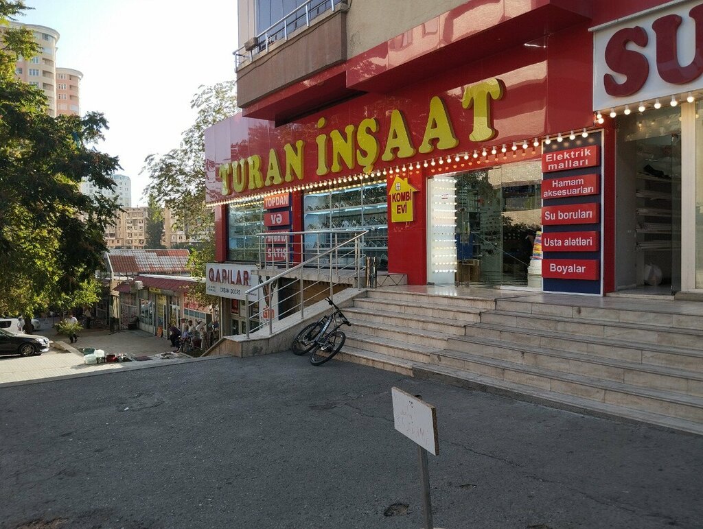 Yapı mağazası Turan inshaat, Bakü, foto
